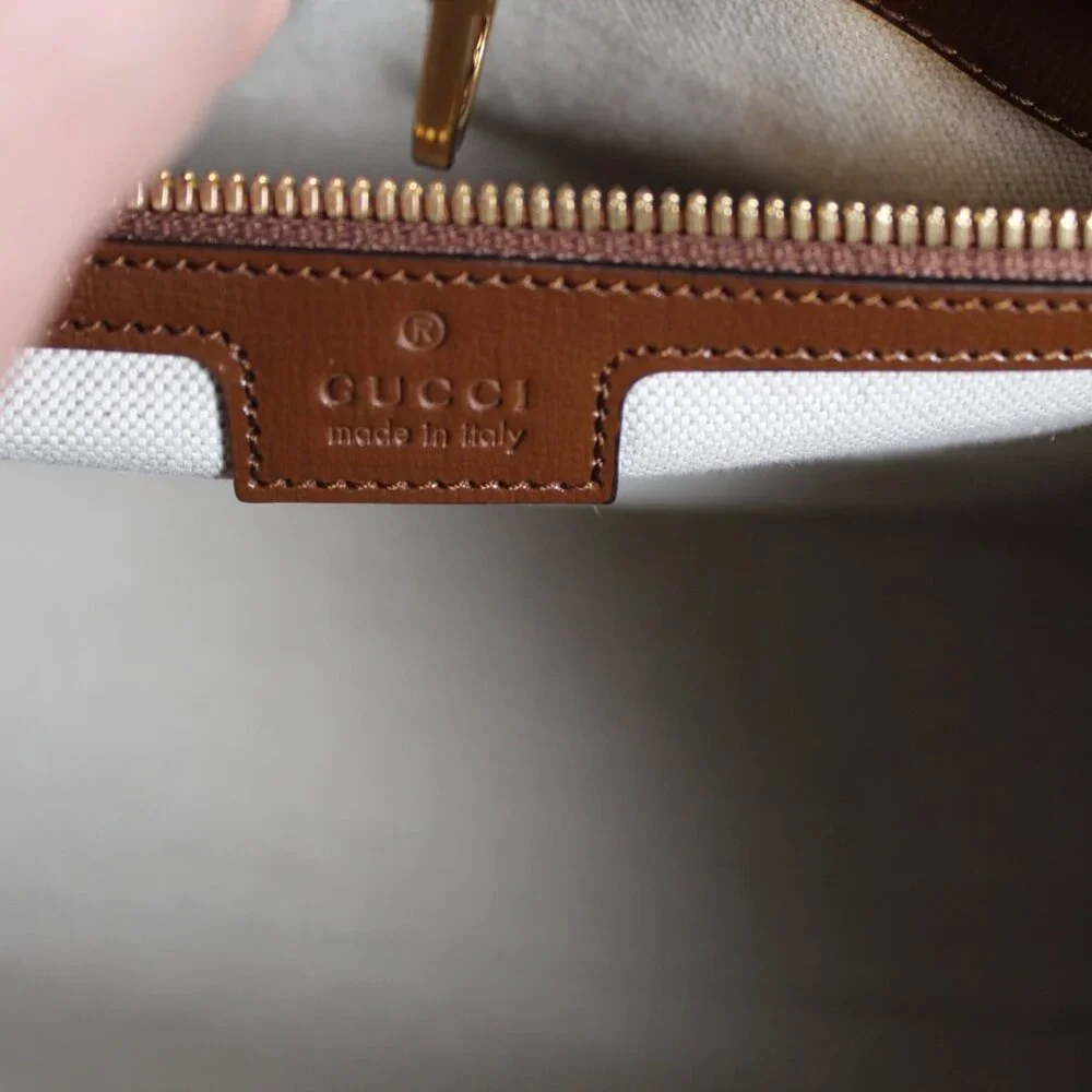 Gucci | Bags | New Gucci Gg Monogram Supreme Azalea Messenger Tote ...